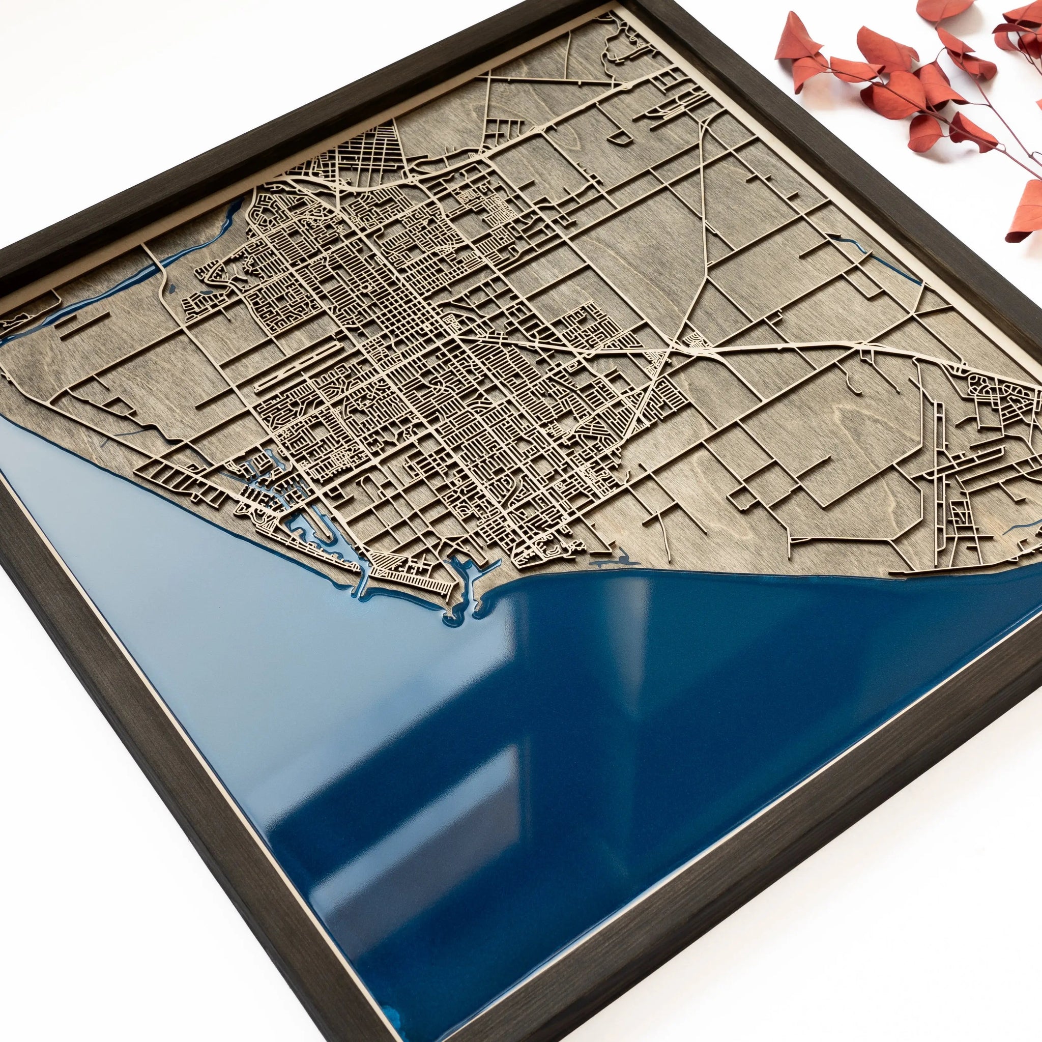 Oxnard Themed Gift | Coastal Map Souvenir | Exquisite Decor